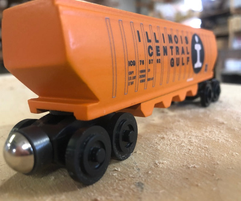 Illinois Central ICG Trinity Covered Hopper – The Whittle Shortline ...